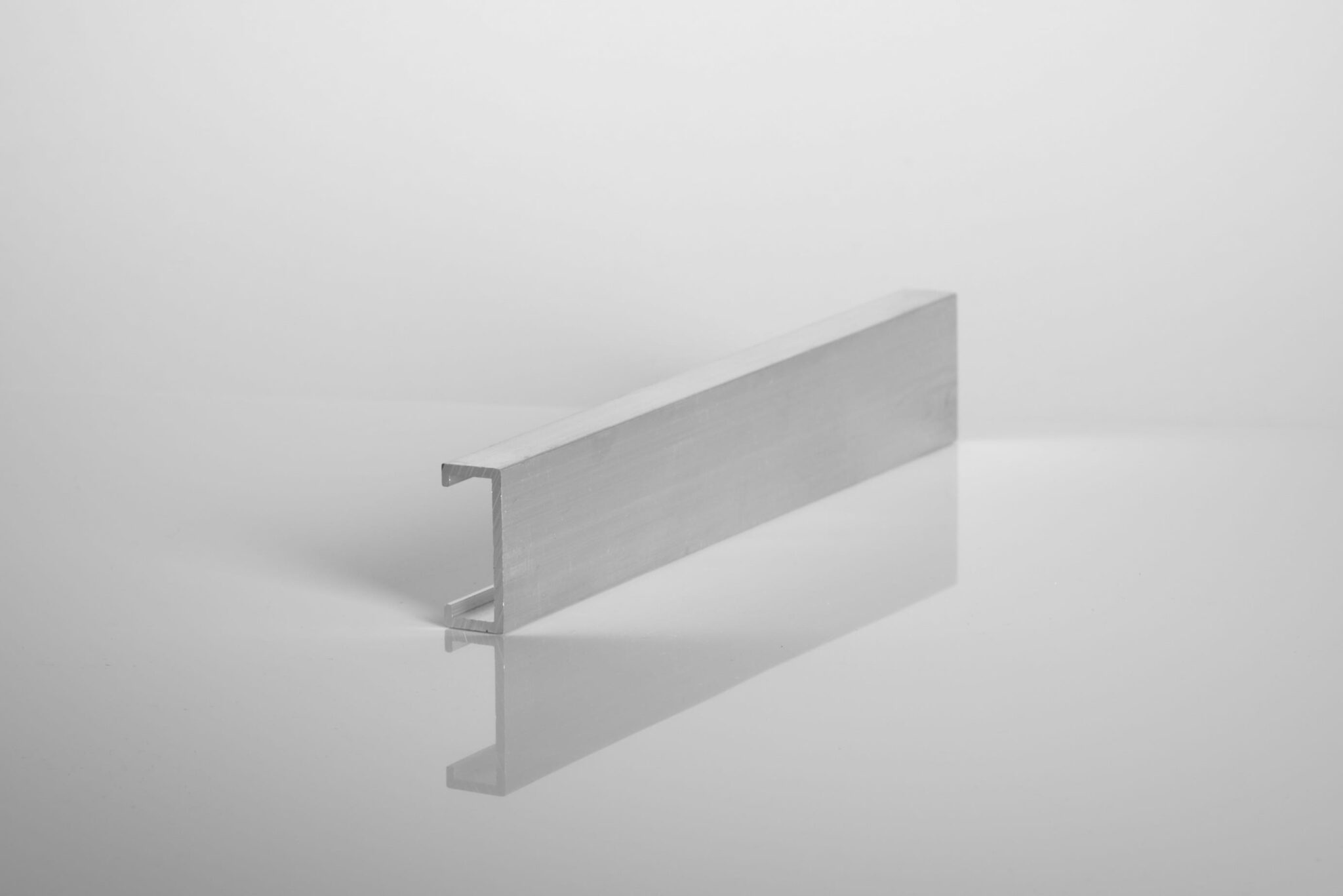 Alle Profile für den Metallbau | BLECHA Aluprofile