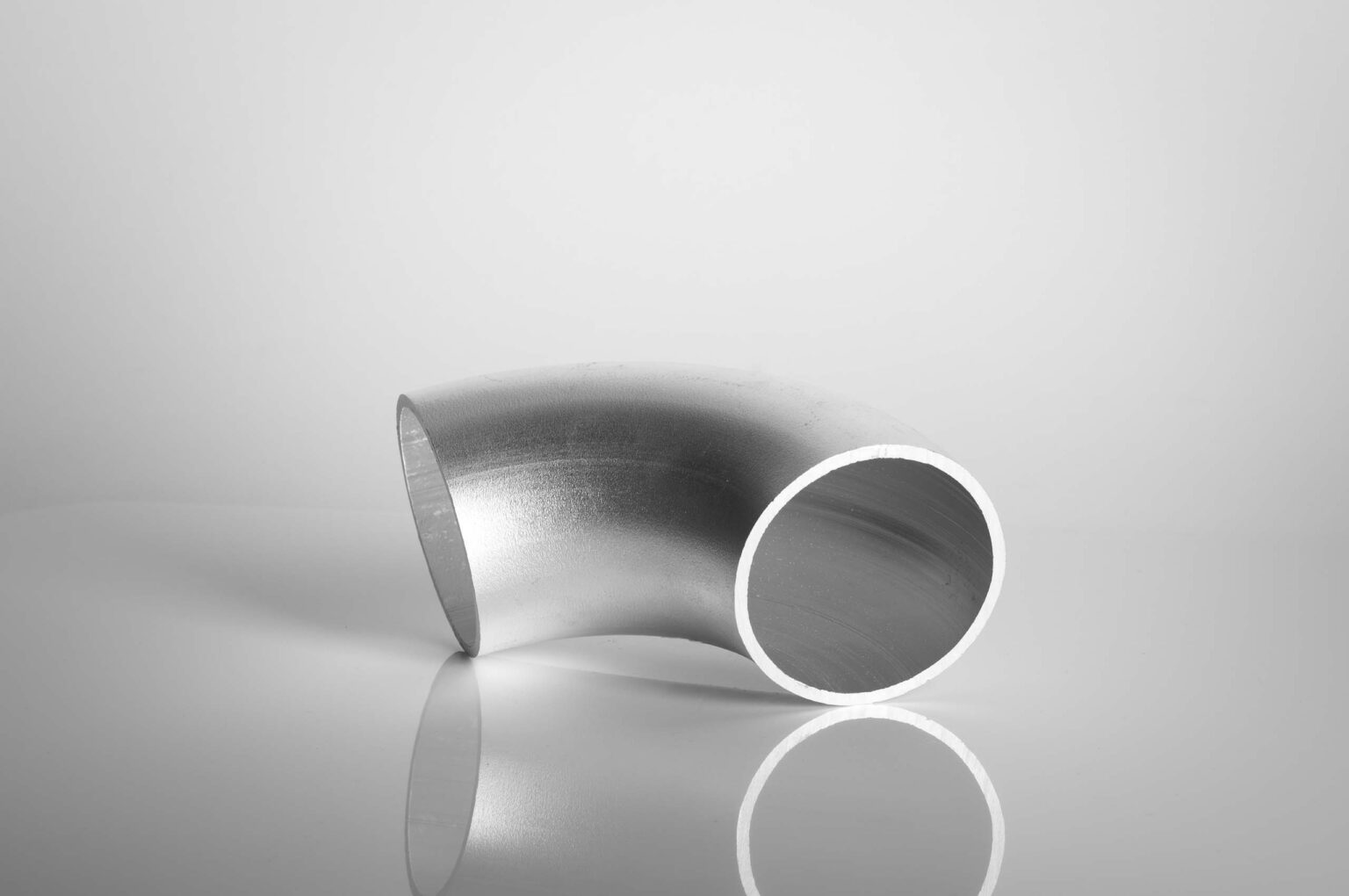 Alu Rohrbogen und dazupassende Fittings| BLECHA